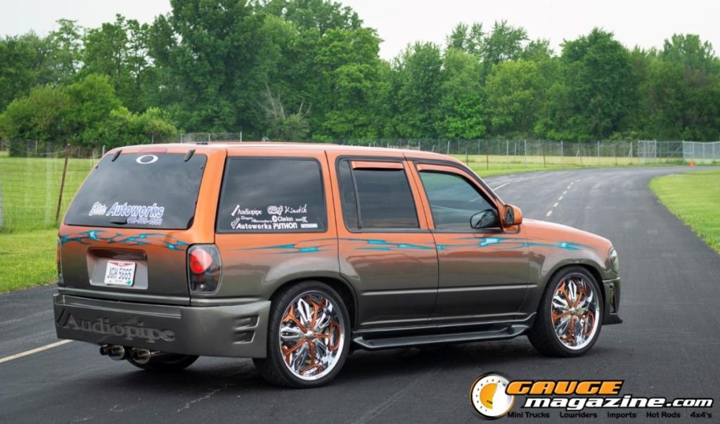 2001 Ford Explorer - Gauge Magazine