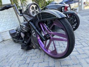 How to Choose the Best Motorcycle Chain Lube for Your Bike - Gauge Magazine